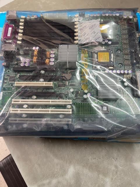 Supermicro X7DAE Dual Socket LGA 771 Intel 5000X Extended ATX Dual Int ...